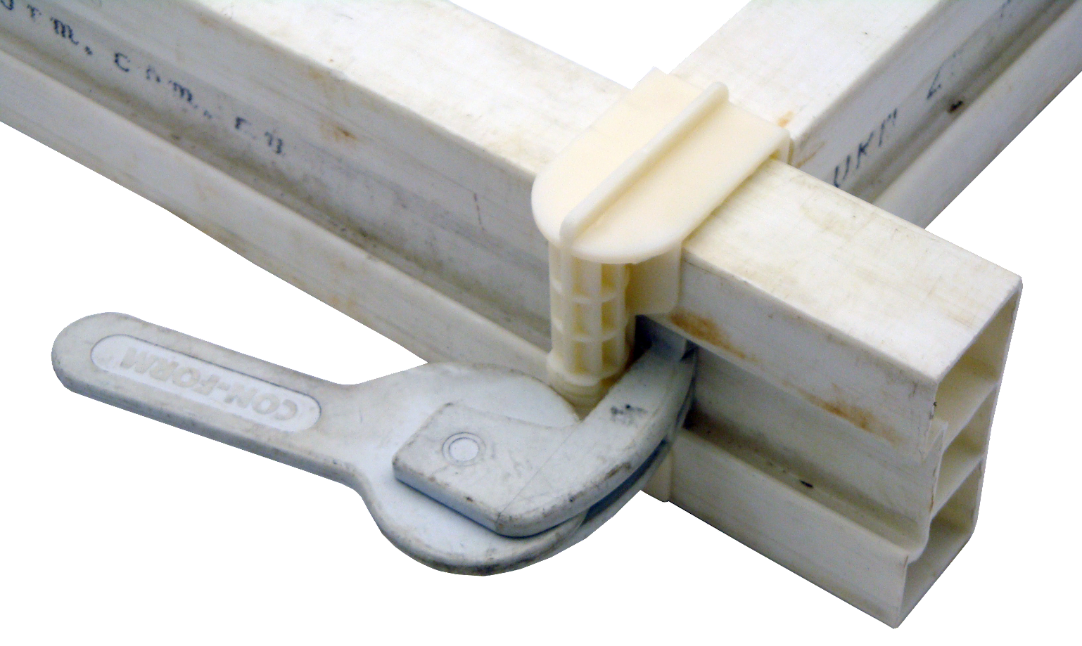 90mm Con-Form Exterior Corner Connector – REO360